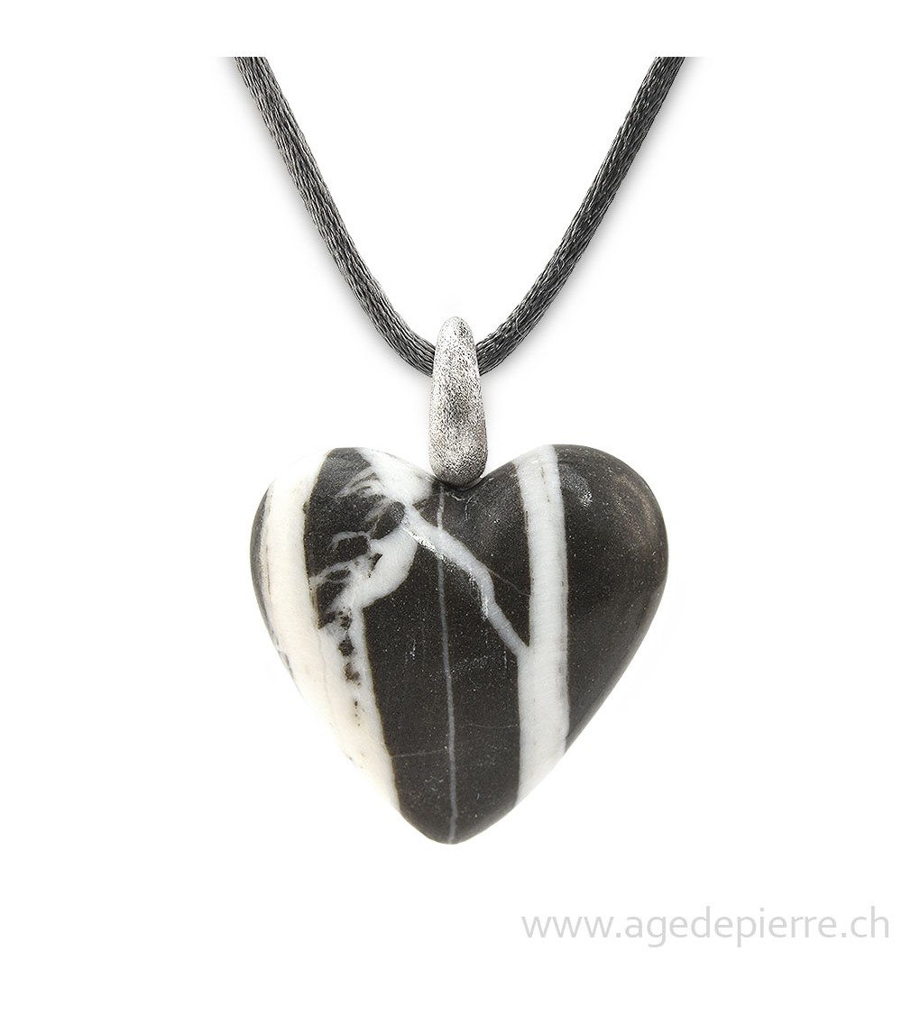 Bijoux en galets du lac Léman